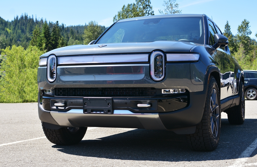 What To Know About Your Rivian Sunroof! – Genesis Auto Glass, Sunroof ...